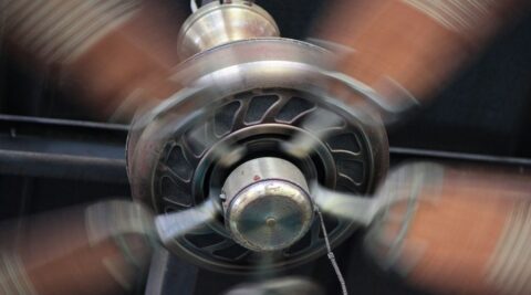 How To DIY Balance a Ceiling Fan